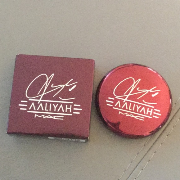 MAC Cosmetics | Makeup | New In Box Limited Edition Mac Aaliyah Bronzer ...